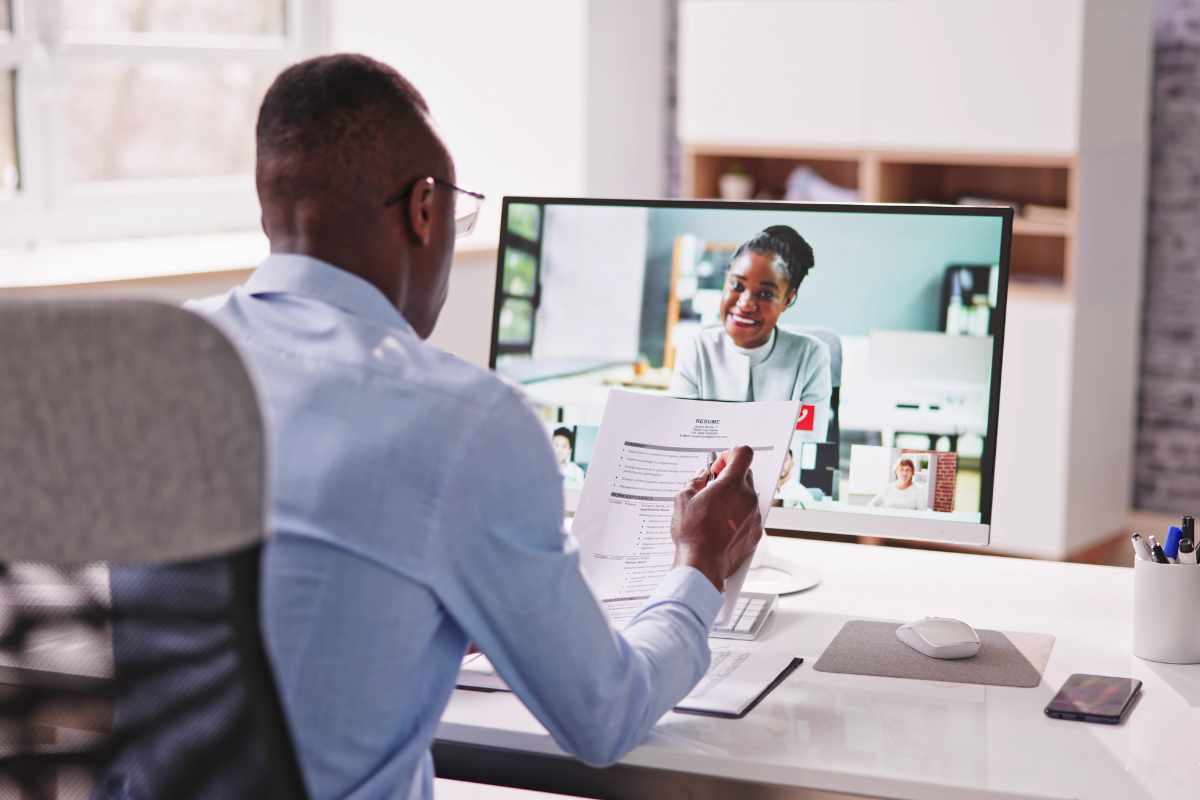 The Role of Technology in Recruitment: Complete 2024 Guide